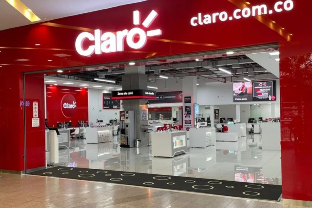 Best Claro Colombia SIM Cards: 2024 Guide for Tourists